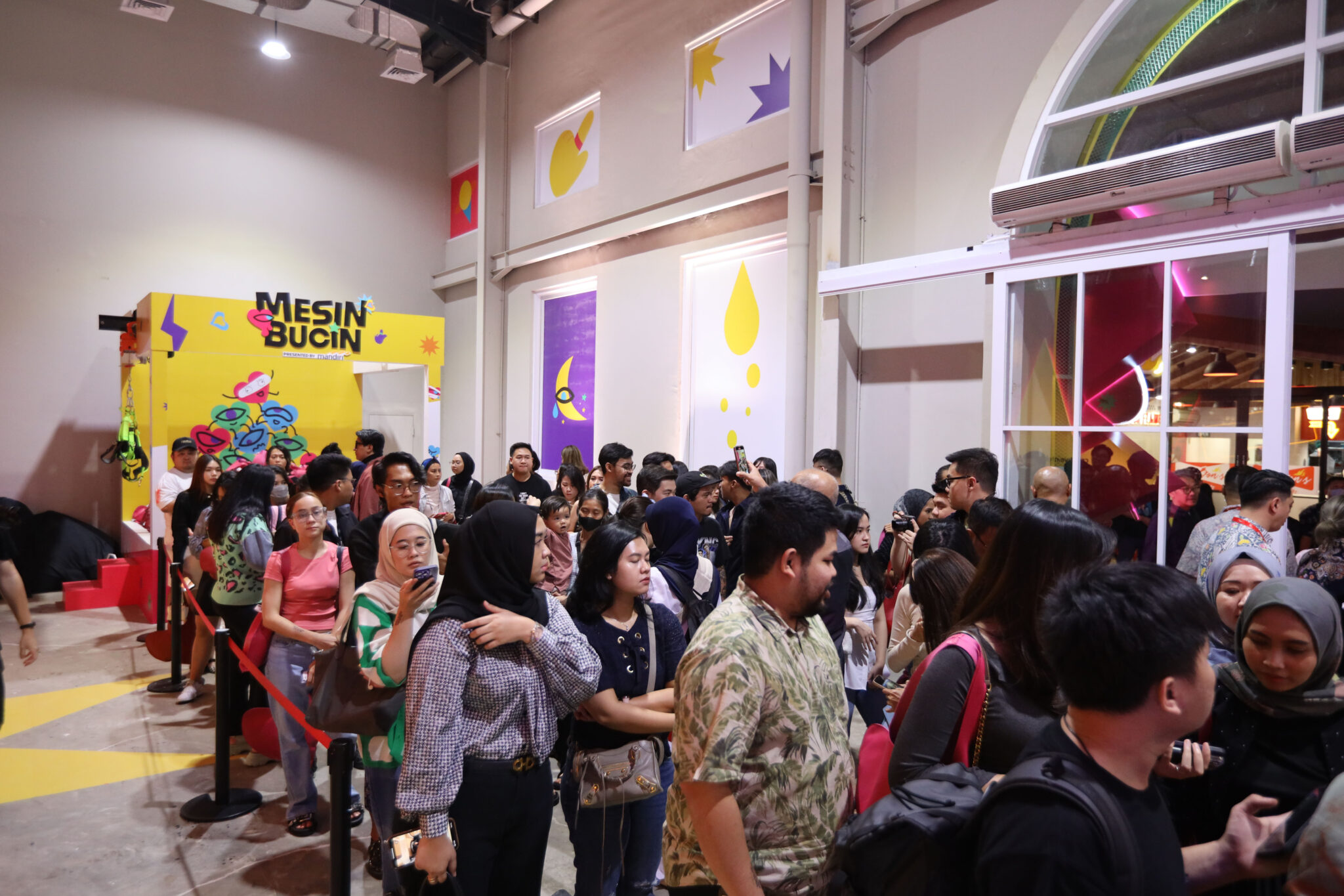 Intip Museum Patah Hati di Chillax Sudirman, Kolaborasi creativeintel ...